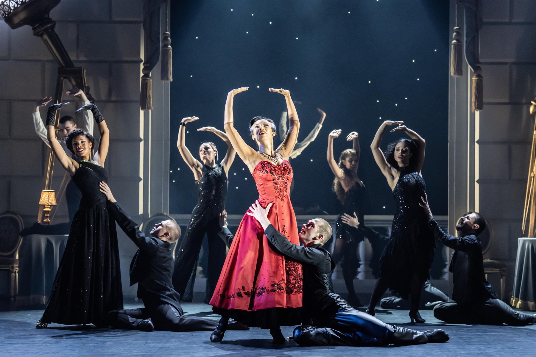 Matthew Bourne - Swan Lake - La Seine Musicale - Grande Seine ...