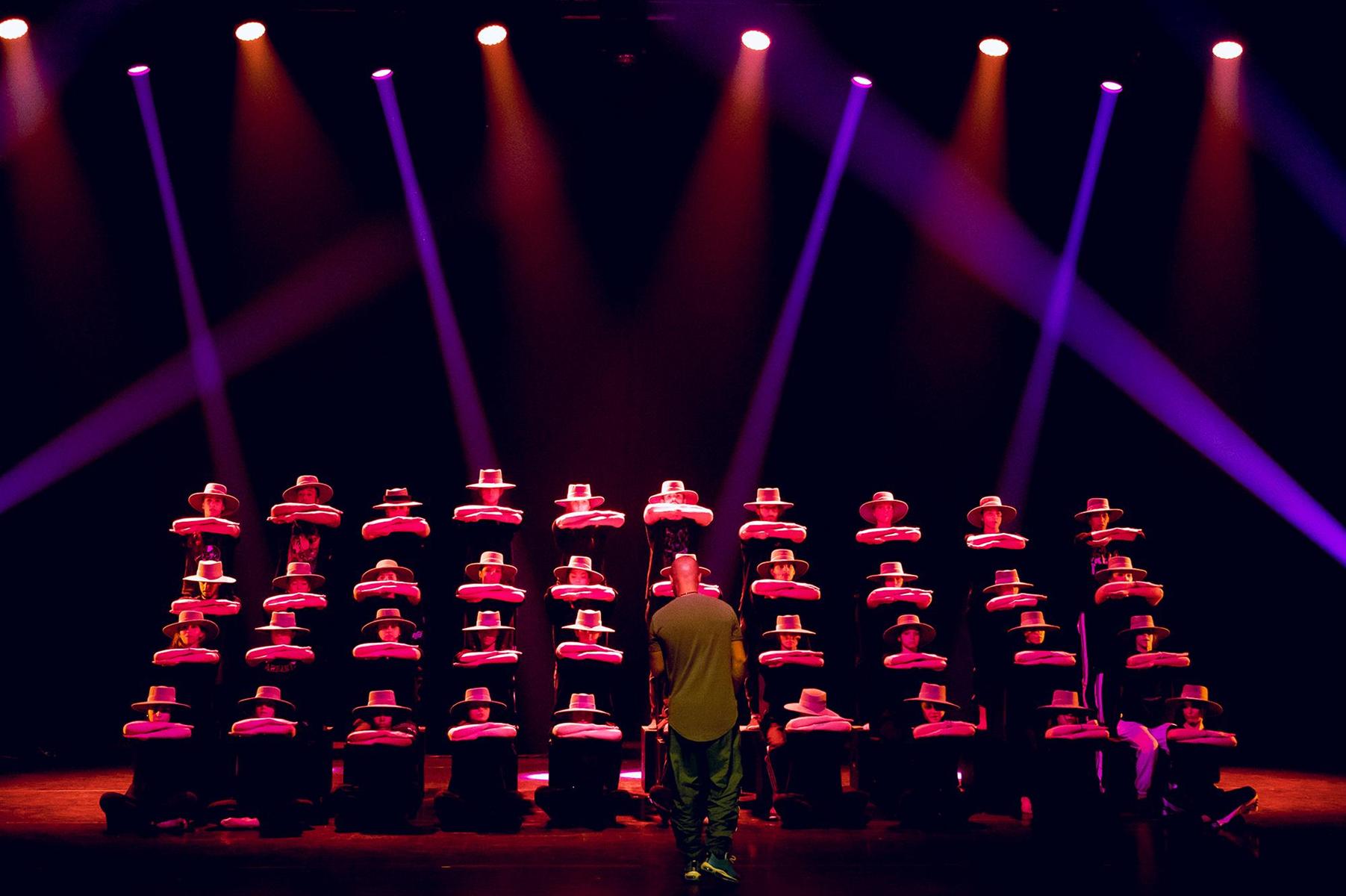 Sadeck Berrabah - Murmuration - Le 13e Art | THEATREonline