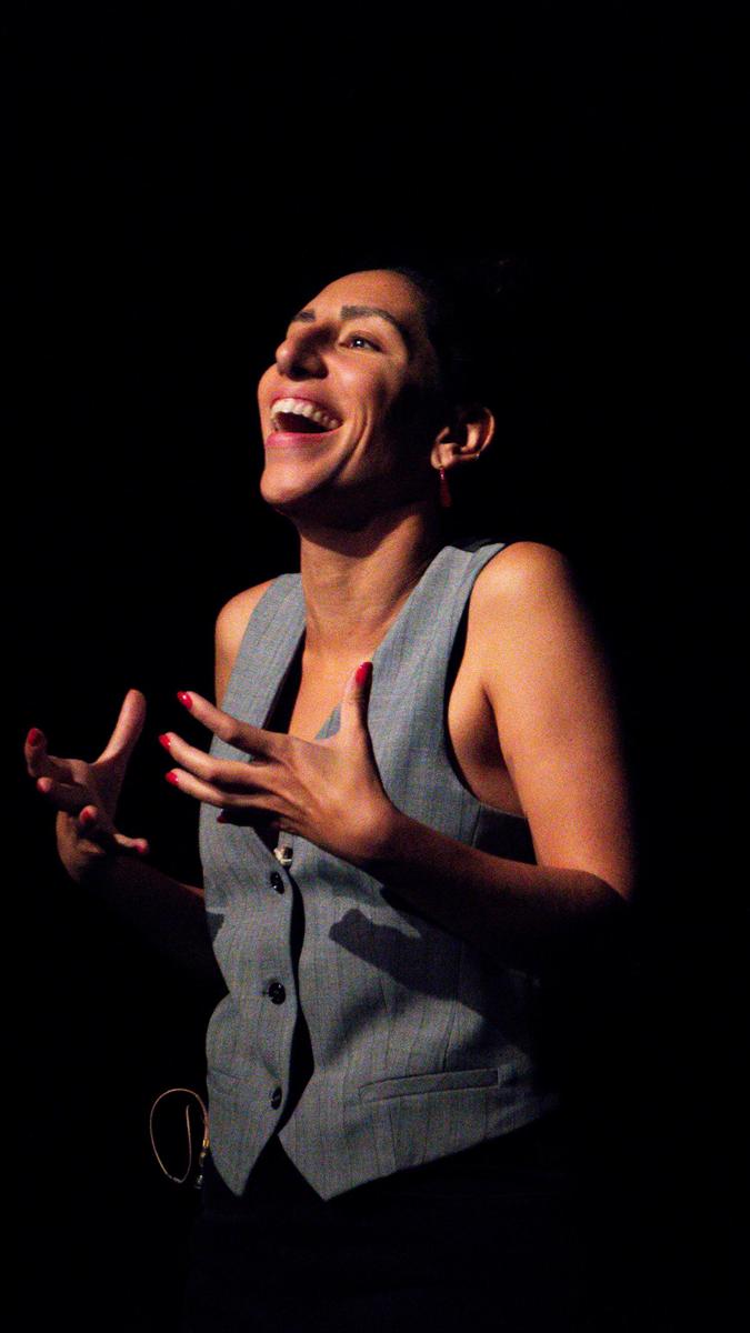 Interruption - Théâtre Antoine - Simone Berriau | THEATREonline