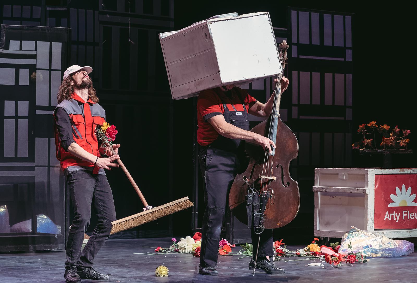 Compagnie Akoreacro / Pierre Guillois - Dans ton cœur - Théâtre du Rond ...