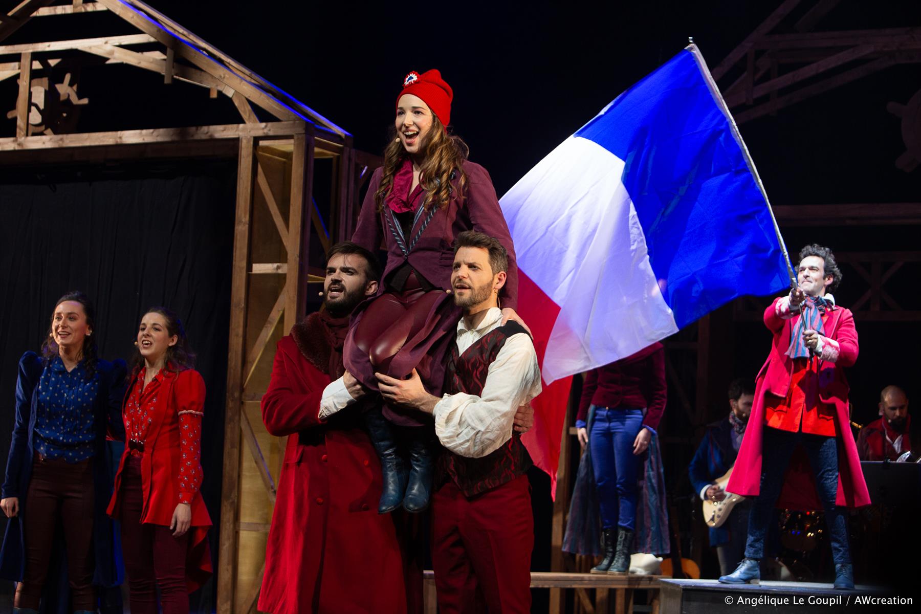 La Révolution française - Le 13e Art | THEATREonline