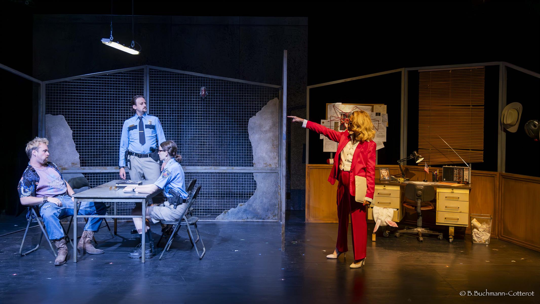 The Loop - Théâtre du Petit Montparnasse | THEATREonline