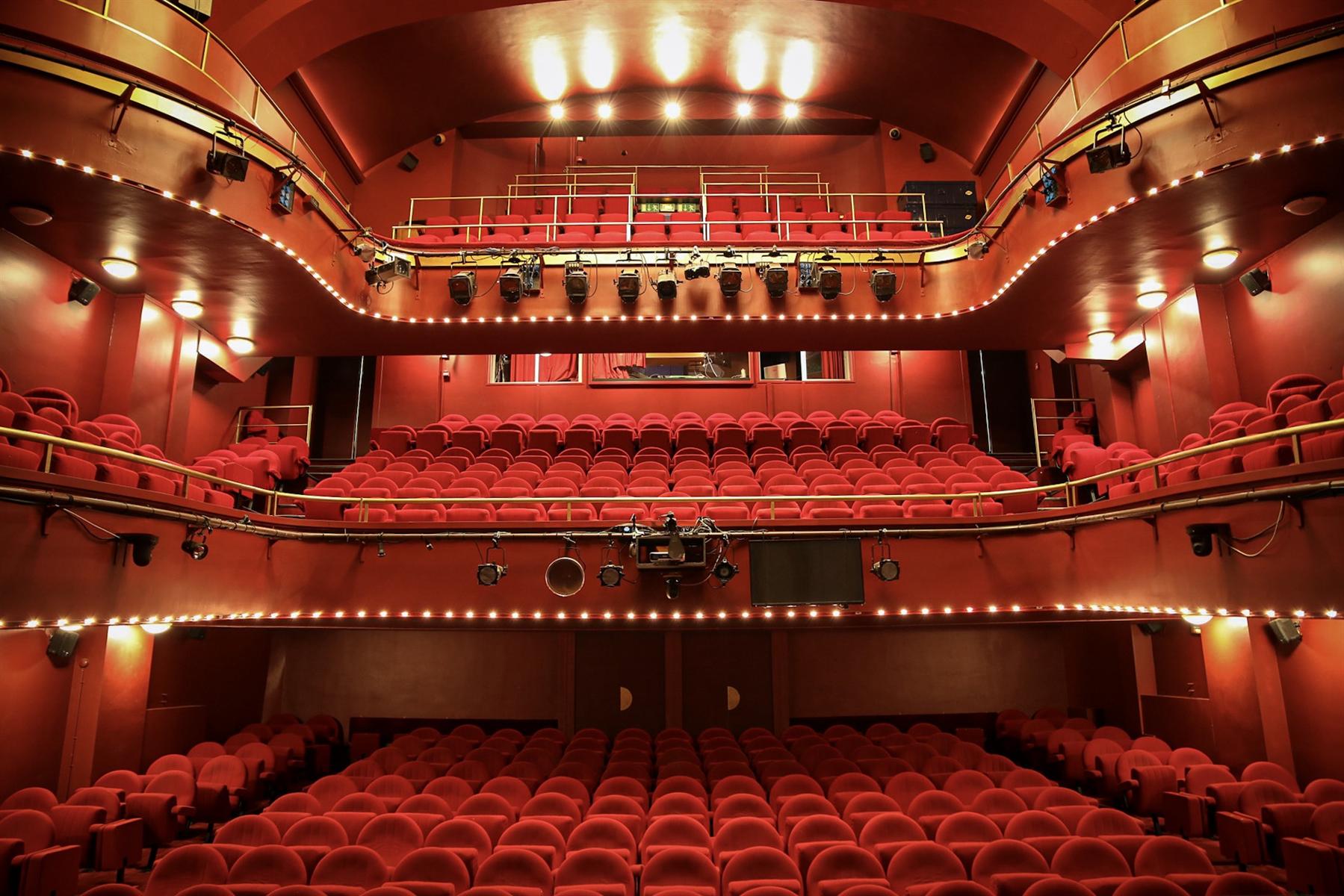 Théâtre des Mathurins | THEATREonline